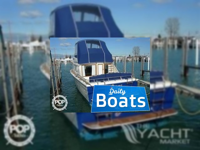 1975 Chris-Craft 33 Coho for sale. View price, photos and Buy 1975 ...