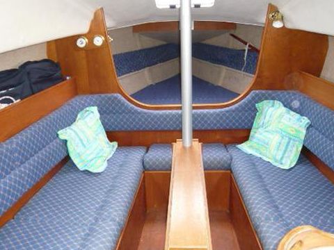 1999 British Hunter Channel 27 for sale. View price, photos and Buy ...