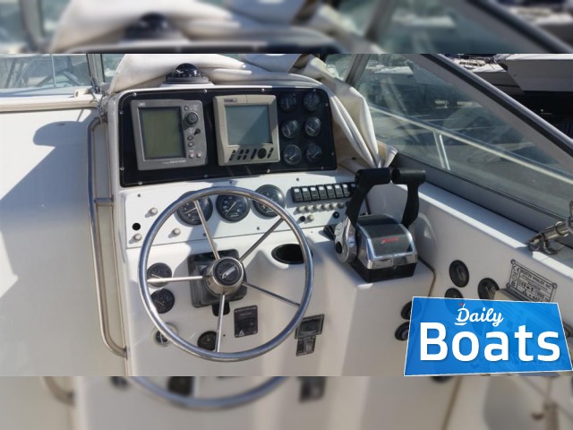 2000 Boston Whaler Conquest 28 for sale. View price, photos and Buy ...