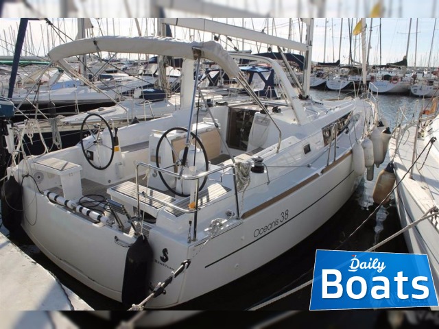 2015 Beneteau Oceanis 38 for sale. View price, photos and Buy 2015 ...