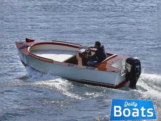 2017 Italian Yard Wooden Center Console Tender 17 for sale. View price ...