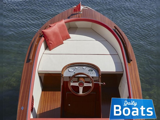 2017 Italian Yard Wooden Center Console Tender 17 for sale. View price ...