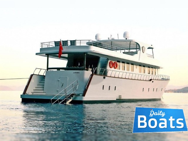 2015 Custom Built Trawler 82 Ft Fly for sale. View price, photos and ...