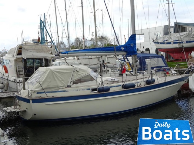 1987 Malo Yachts 96 for sale. View price, photos and Buy 1987 Malo ...