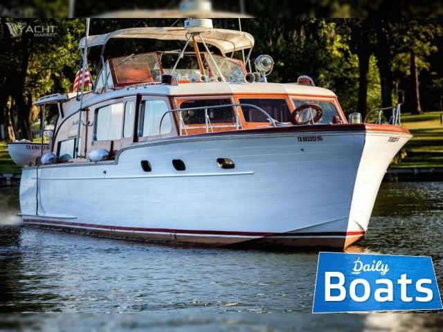 1953 Chris-Craft Flybridge Motor Yacht for sale. View price, photos and ...