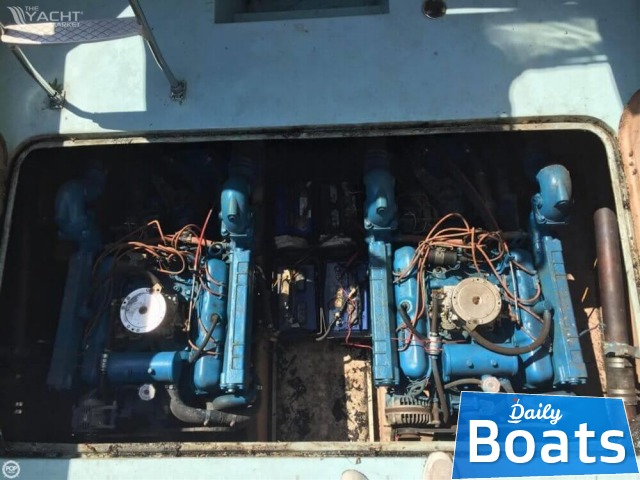 1971 Uniflite 31 Sport Sedan for sale. View price, photos and Buy 1971 ...