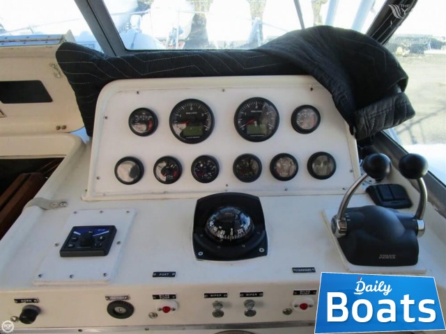 1982 Topaz 28 Express for sale. View price, photos and Buy 1982 Topaz ...