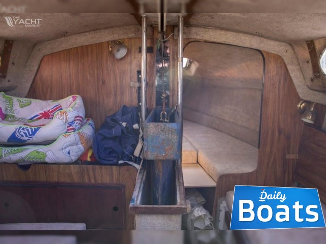 1980 Hunter Medina 20 for sale. View price, photos and Buy 1980 Hunter ...