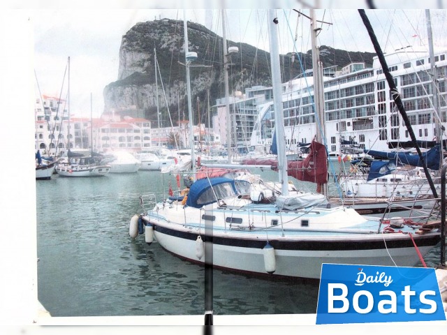 1984 Westerly Discus 33 for sale. View price, photos and Buy 1984 ...