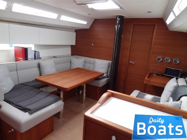 2015 Solaris 42 for sale. View price, photos and Buy 2015 Solaris 42 ...