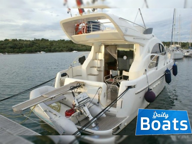 2001 Azimut 39 Fly for sale. View price, photos and Buy 2001 Azimut 39 ...
