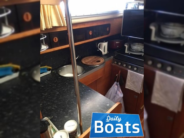 1986 Princess 38 Flybridge for sale. View price, photos and Buy 1986 ...