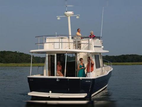 2005 Mainship 40 Trawler for sale. View price, photos and Buy 2005 ...
