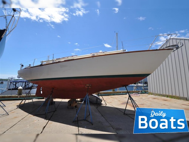 1981 Pearson 35 for sale. View price, photos and Buy 1981 Pearson 35 ...