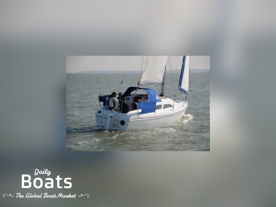 2001 Hunter Channel 27 for sale. View price, photos and Buy 2001 Hunter ...