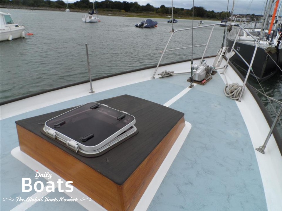 1991 Saltram Saga 40 for sale. View price, photos and Buy 1991 Saltram ...