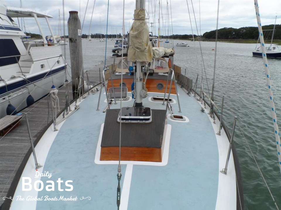 1991 Saltram Saga 40 for sale. View price, photos and Buy 1991 Saltram ...