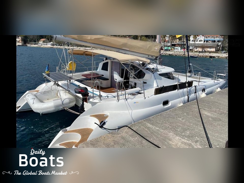 2005 Fountaine Pajot Athena 38 for sale. View price, photos and Buy ...