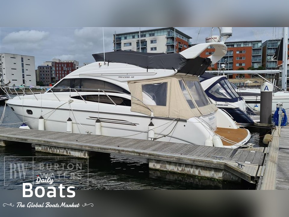 2004 Princess 42 for sale. View price, photos and Buy 2004 Princess 42 ...