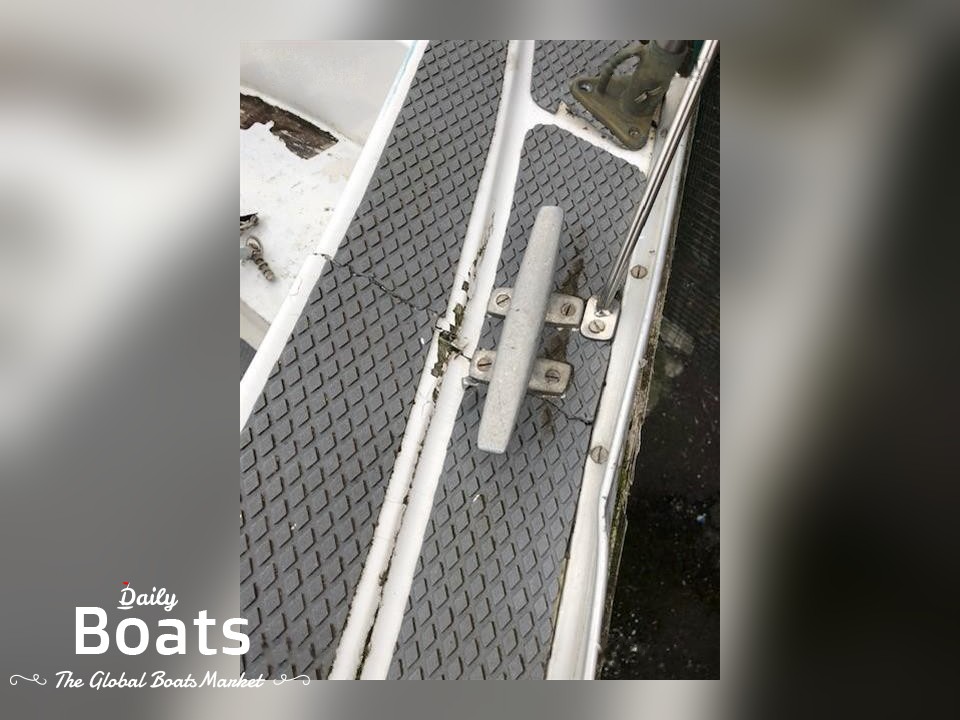 1981 Contessa 25 for sale. View price, photos and Buy 1981 Contessa 25 ...