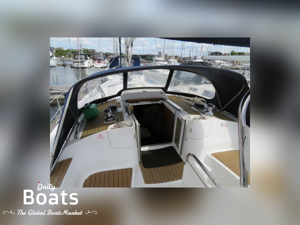 2006 Hunter Legend 40 for sale. View price, photos and Buy 2006 Hunter ...