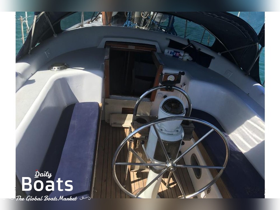 1989 Sea Trader 44 for sale. View price, photos and Buy 1989 Sea Trader ...