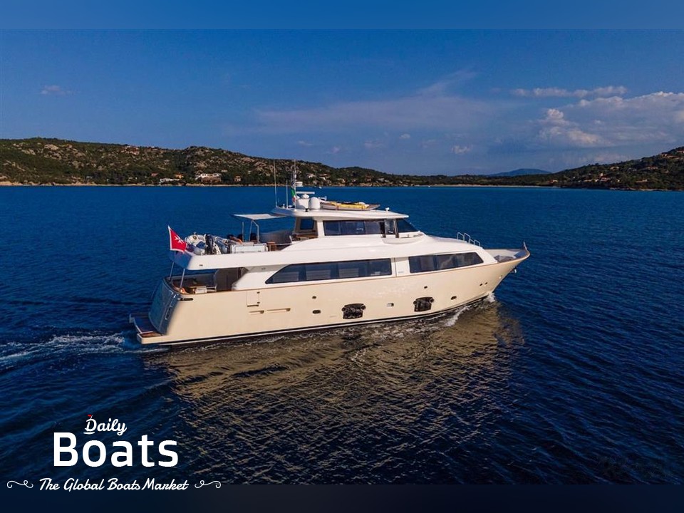 2008 Ferretti Yachts Navetta 26 for sale. View price, photos and Buy ...