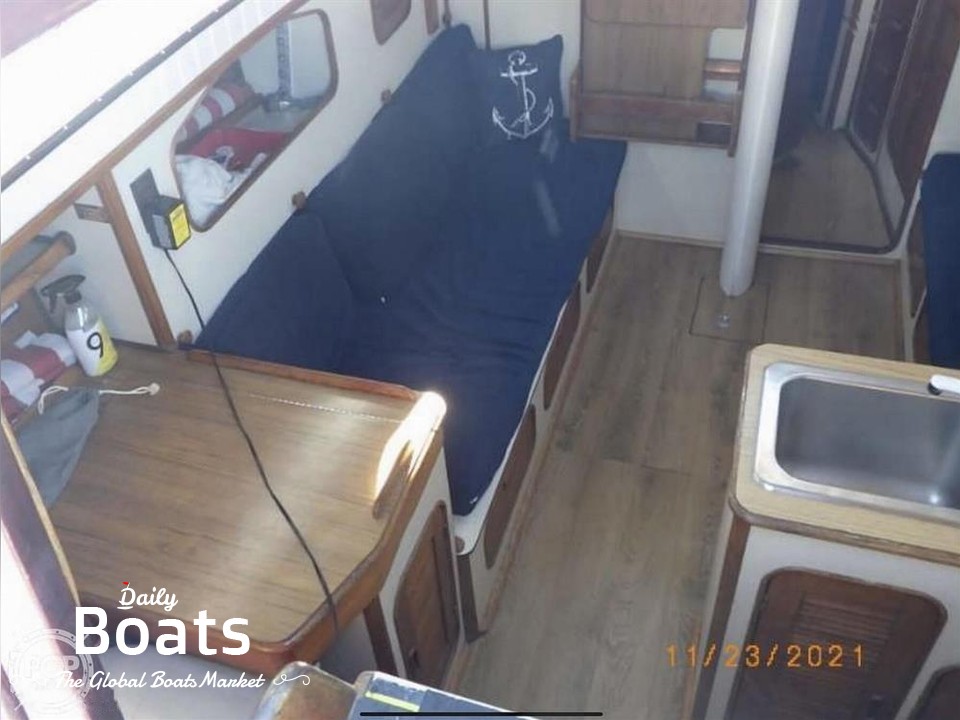 1982 Irwin 31 Citation for sale. View price, photos and Buy 1982 Irwin ...