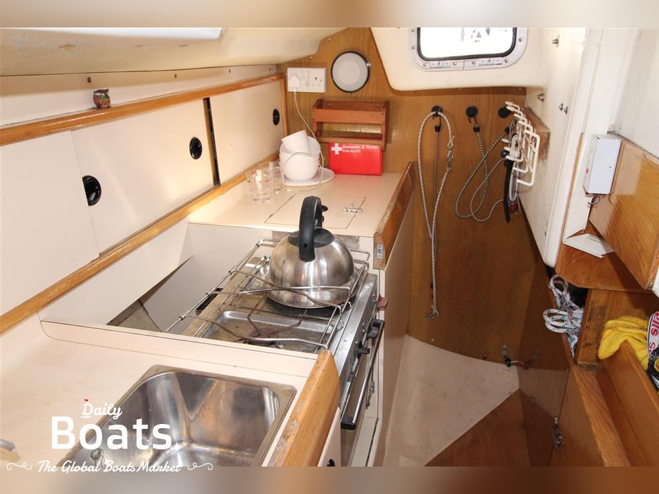 1984 Contessa 33 for sale. View price, photos and Buy 1984 Contessa 33 ...