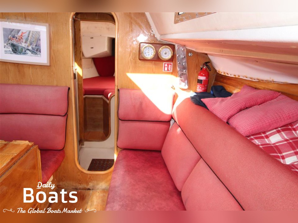 1984 Contessa 33 for sale. View price, photos and Buy 1984 Contessa 33 ...