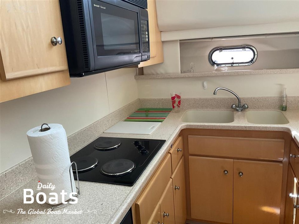 1998 Carver Yachts 455 for sale. View price, photos and Buy 1998 Carver ...