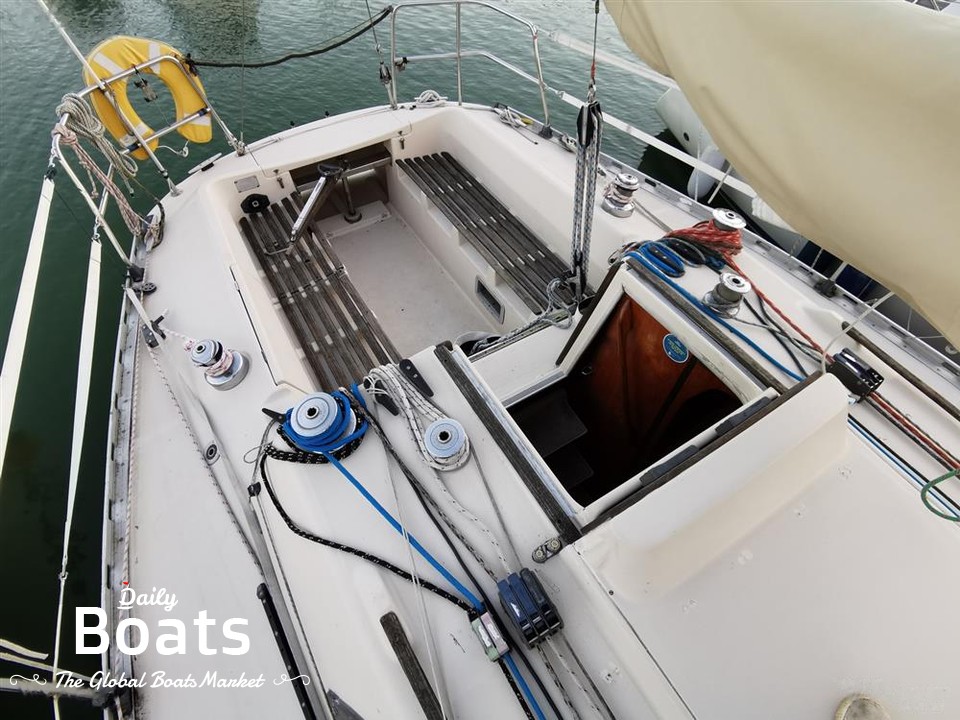 1982 Bénéteau Boats First 30E for sale. View price, photos and Buy 1982 ...