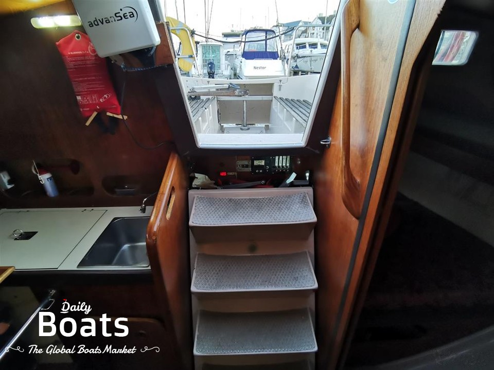 1982 Bénéteau Boats First 30E for sale. View price, photos and Buy 1982 ...