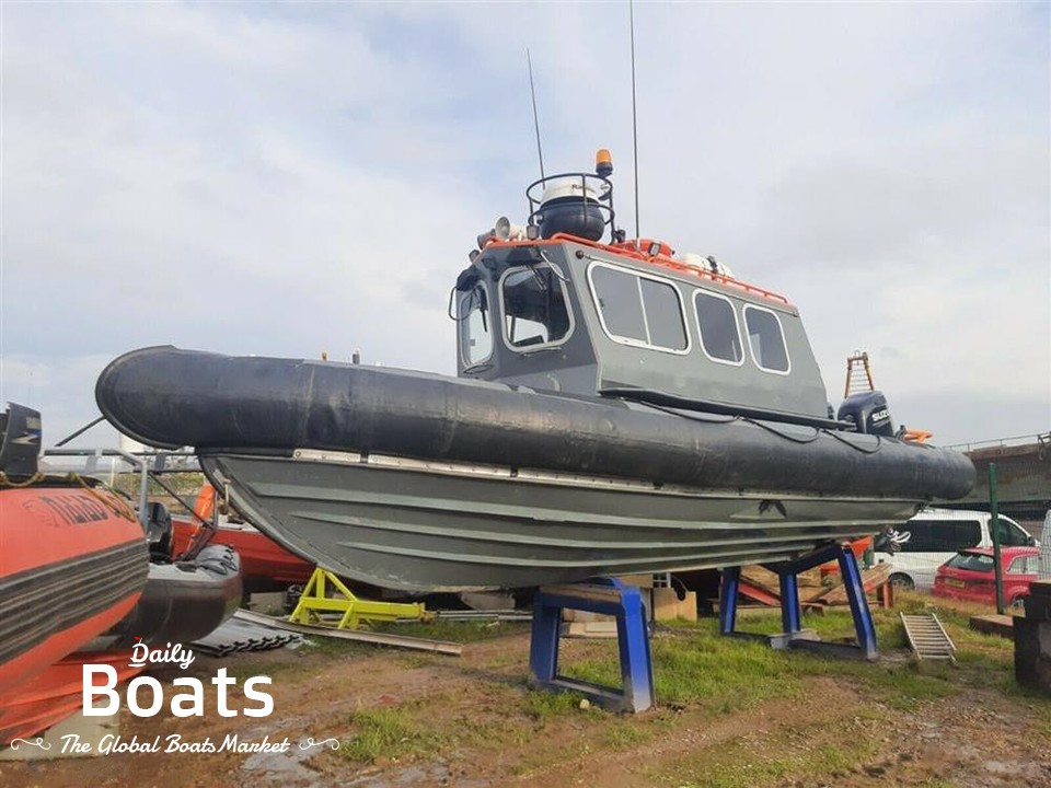 2004 Halmatic Arctic 28 Cabin for sale. View price, photos and Buy 2004 ...