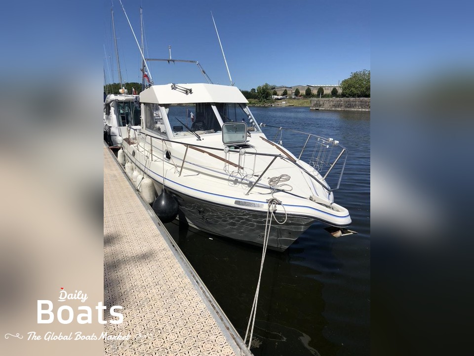 1991 Bénéteau Boats Antares 850 for sale. View price, photos and Buy ...