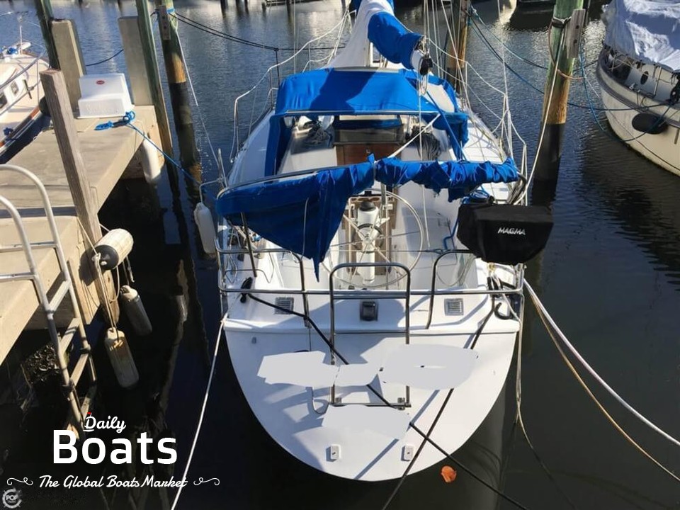 Hunter 36 for sale. View price, photos and Buy Hunter 36 #189099