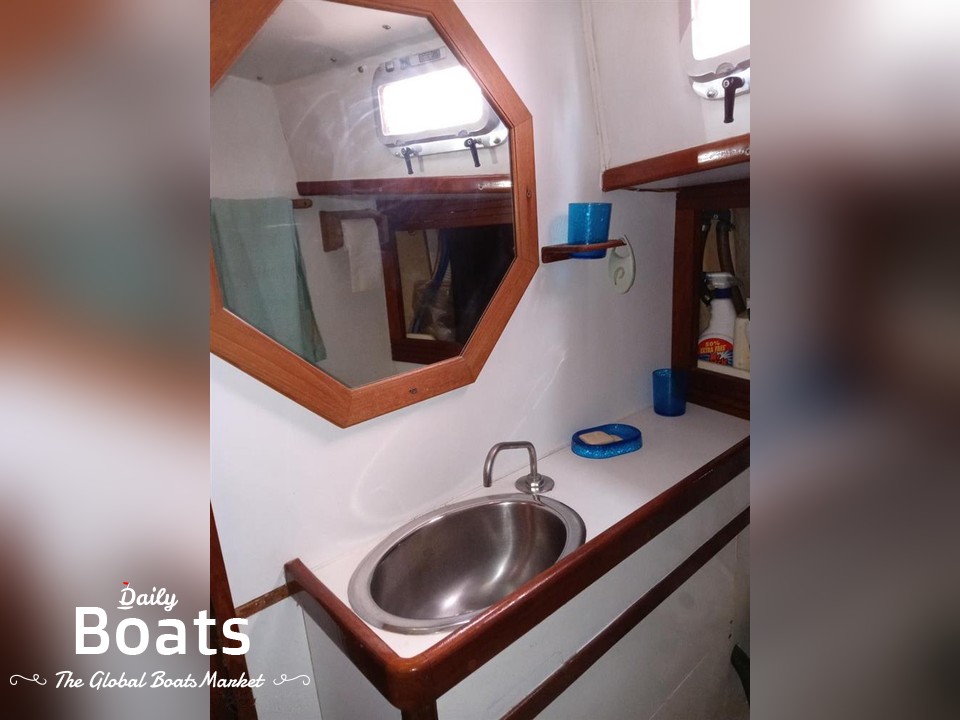 1986 Sparkman & Stephens Condor 37 for sale. View price, photos and Buy ...