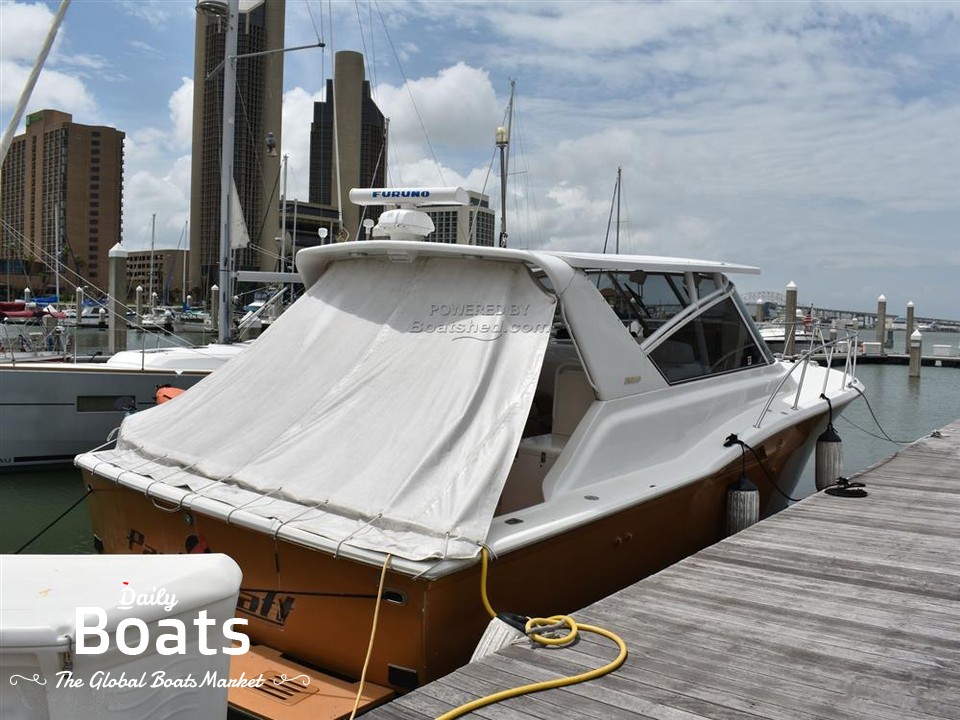 1996 Hatteras Yachts 39 Express for sale. View price, photos and Buy ...