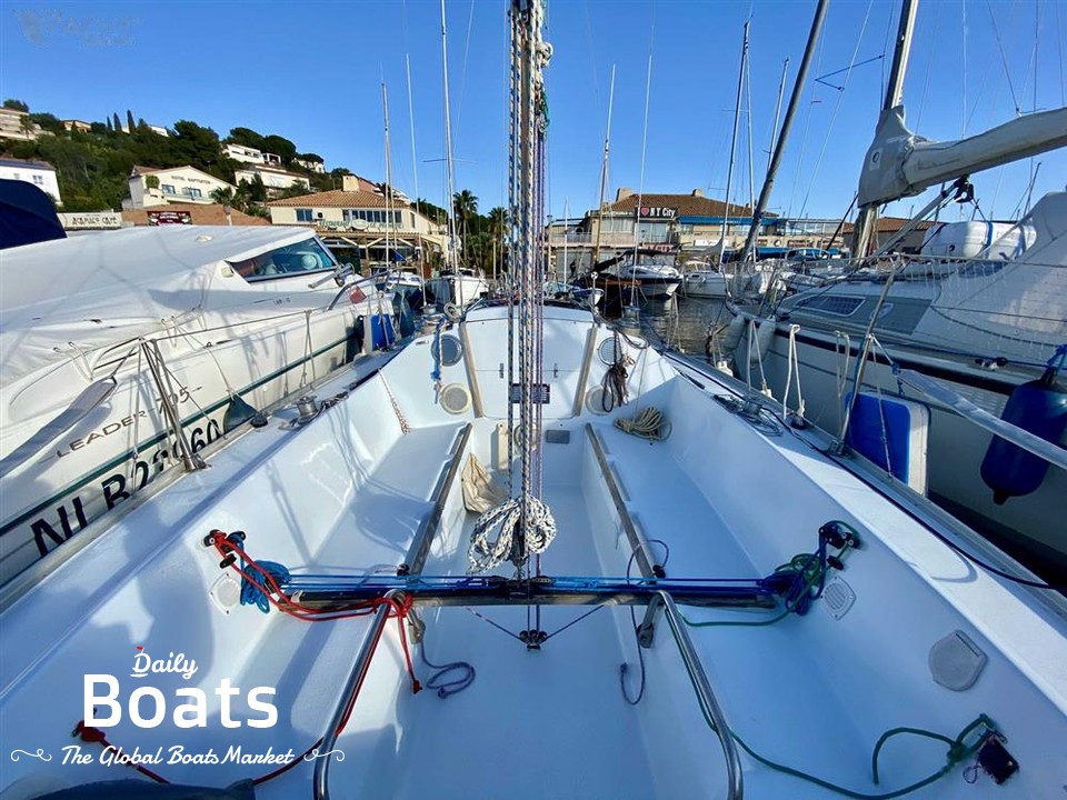 1982 Bénéteau Boats First Class 8 for sale. View price, photos and Buy ...