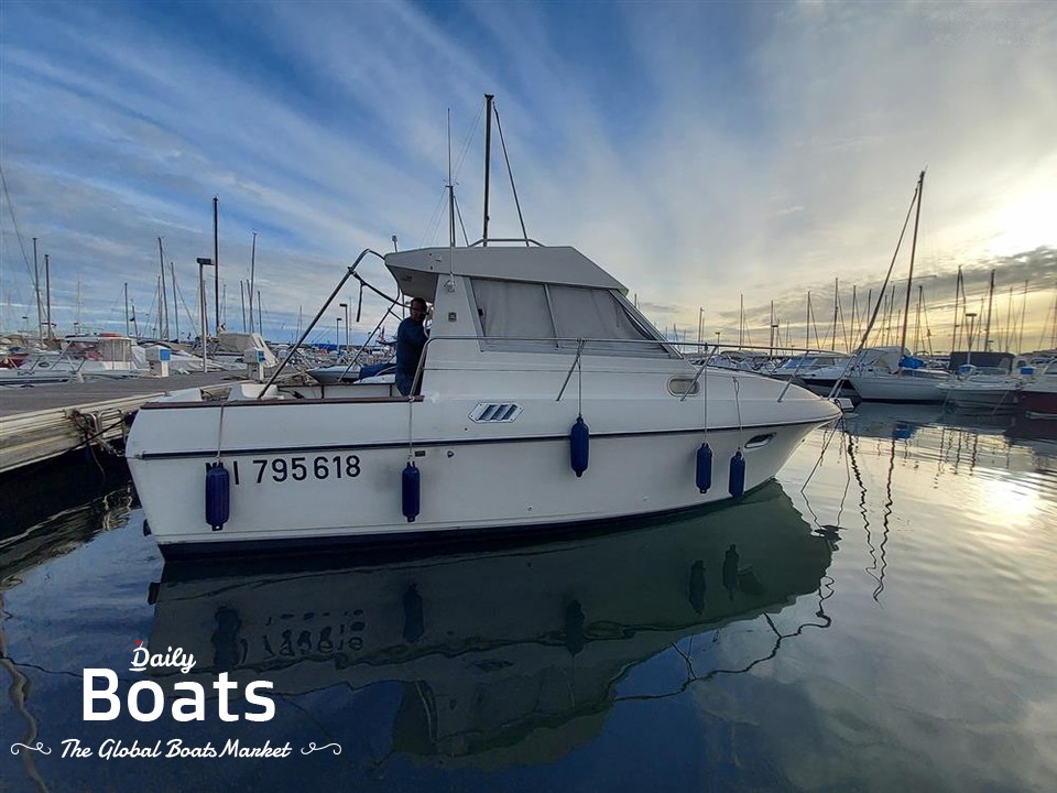 1991 Bénéteau Boats Antares 850 for sale. View price, photos and Buy ...