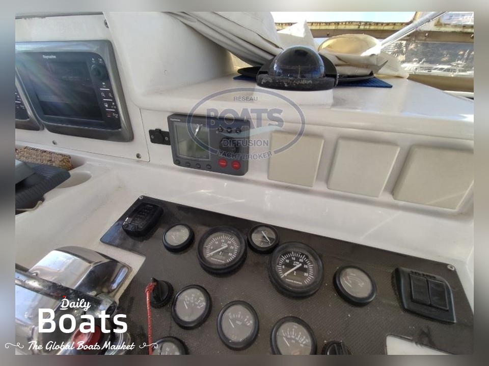 1997 Phoenix 32 for sale. View price, photos and Buy 1997 Phoenix 32 ...