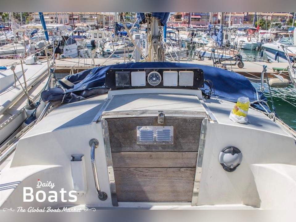 1980 Moody 29 for sale. View price, photos and Buy 1980 Moody 29 #190467