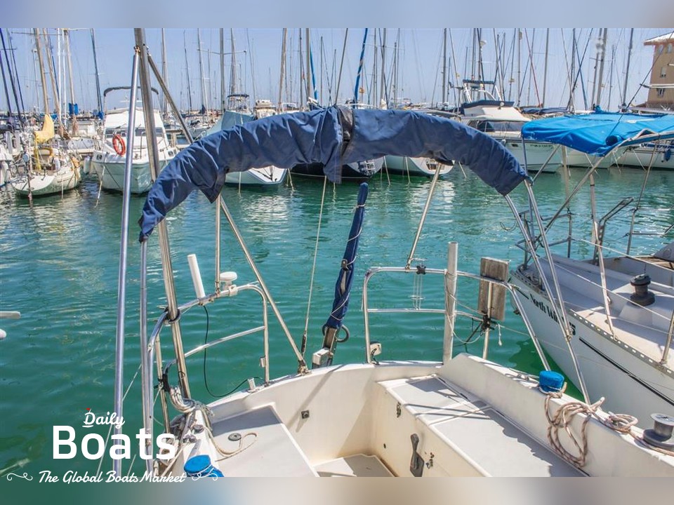 1980 Moody 29 for sale. View price, photos and Buy 1980 Moody 29 #190467