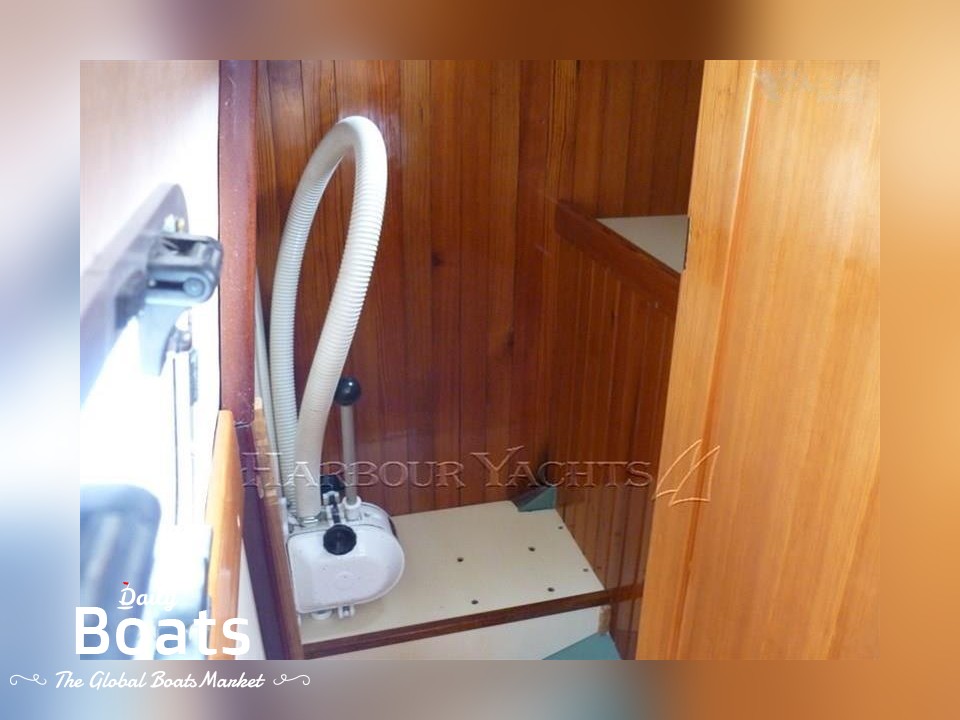 1993 Bruce Roberts Yachts Offshore 38 for sale. View price, photos and ...