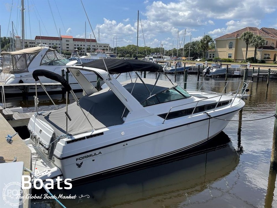 1988 Formula Express Cruiser for sale. View price, photos and Buy 1988 ...