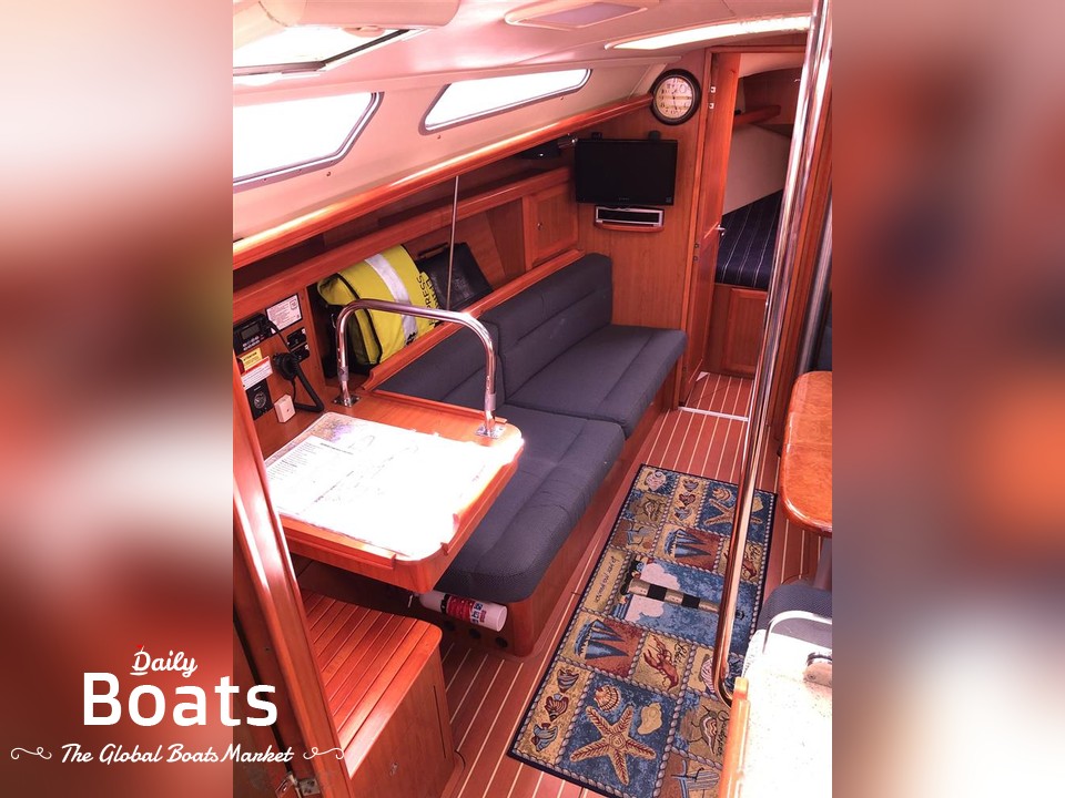 2008 Hunter Legend 38 for sale. View price, photos and Buy 2008 Hunter ...