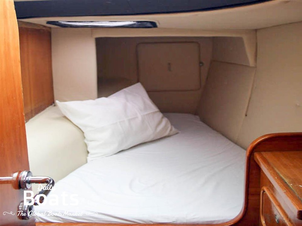 1996 Prout Escale 39 for sale. View price, photos and Buy 1996 Prout ...