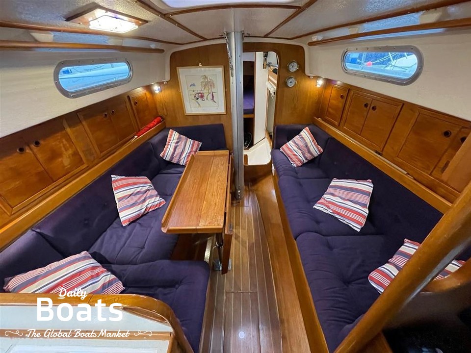 1987 Contessa 32 for sale. View price, photos and Buy 1987 Contessa 32 ...