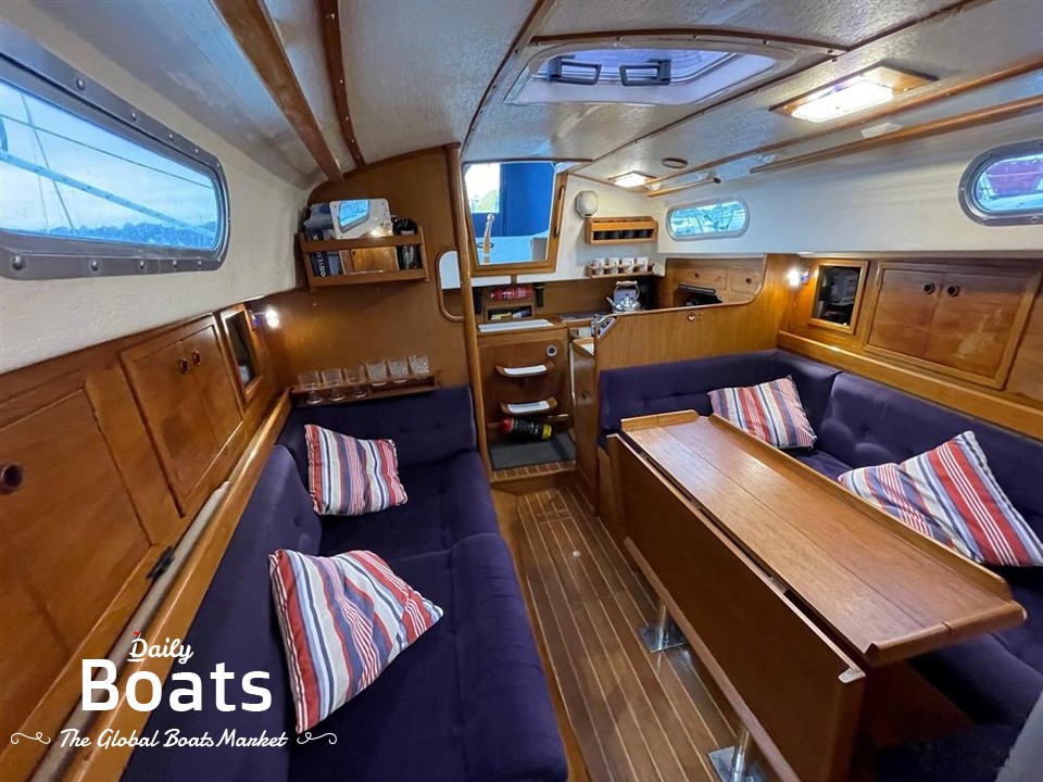 1987 Contessa 32 for sale. View price, photos and Buy 1987 Contessa 32 ...