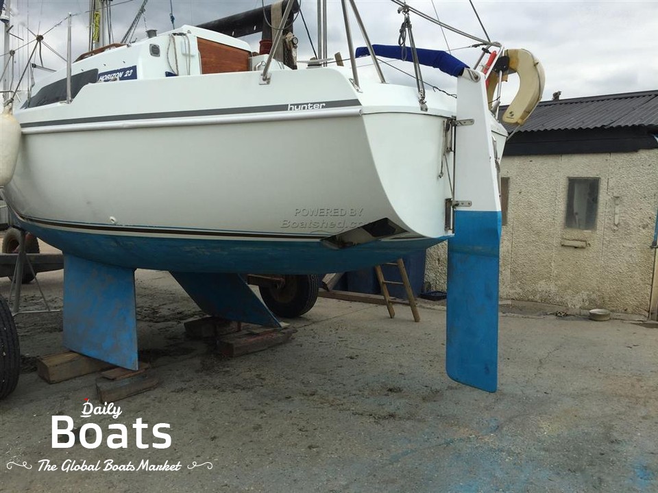 1994 Hunter Horizon 23 for sale. View price, photos and Buy 1994 Hunter ...